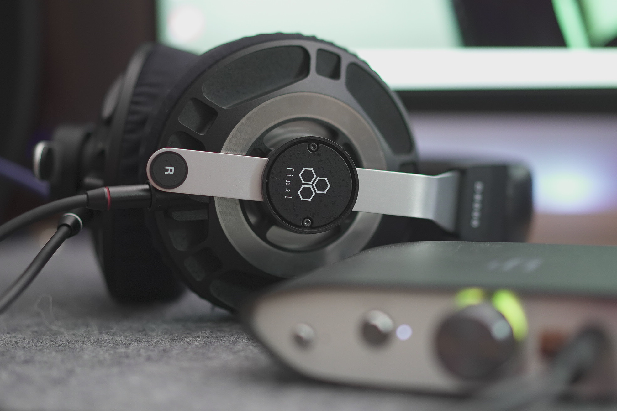 Ifi Audio ZENDAC V2レビュー PS5に繋げる据え置きヘッドホンアンプ | デジタルガジェットマニア